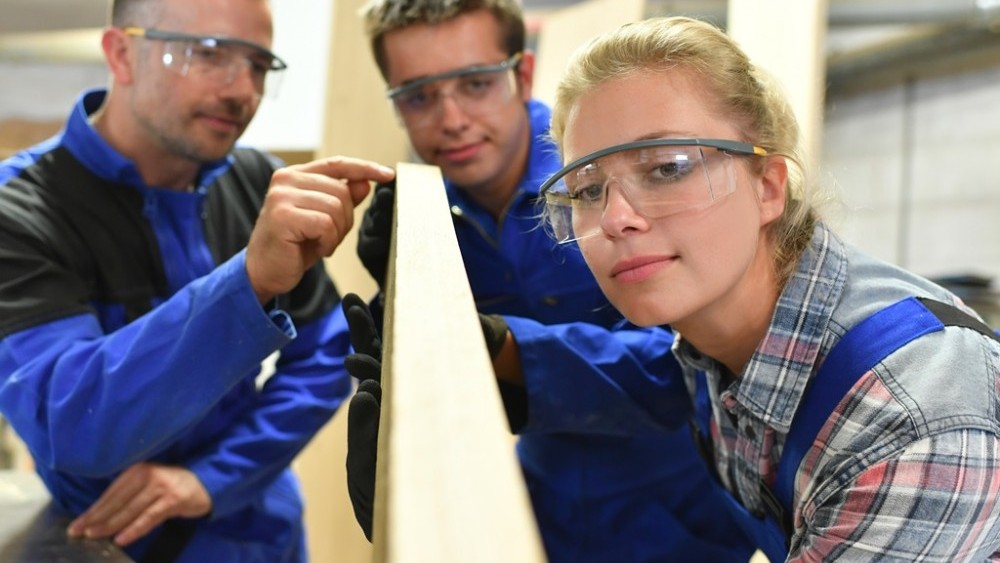 Hire an Apprentice before May for Savings - Lincoln College